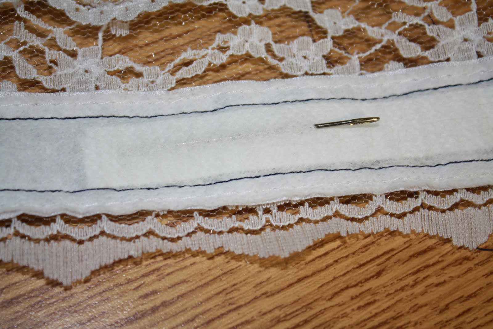 Caits Creates: Wedding Garter Revamp