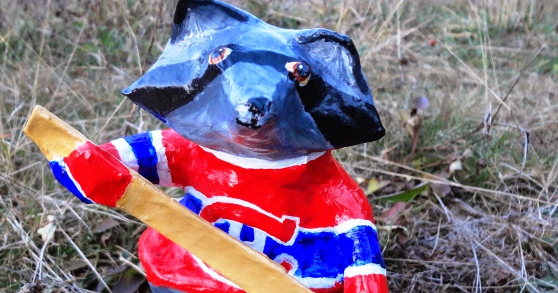 Susan Paczek's Studio: Hockey Raccoons