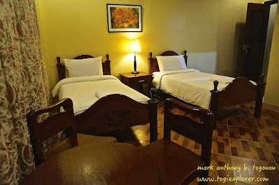 Villa Escober at Quinabut-an Cold Spring - 8th Infantry Division