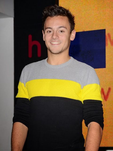 VJBrendan.com: Tom Daley Promotes His 2014 Calendar