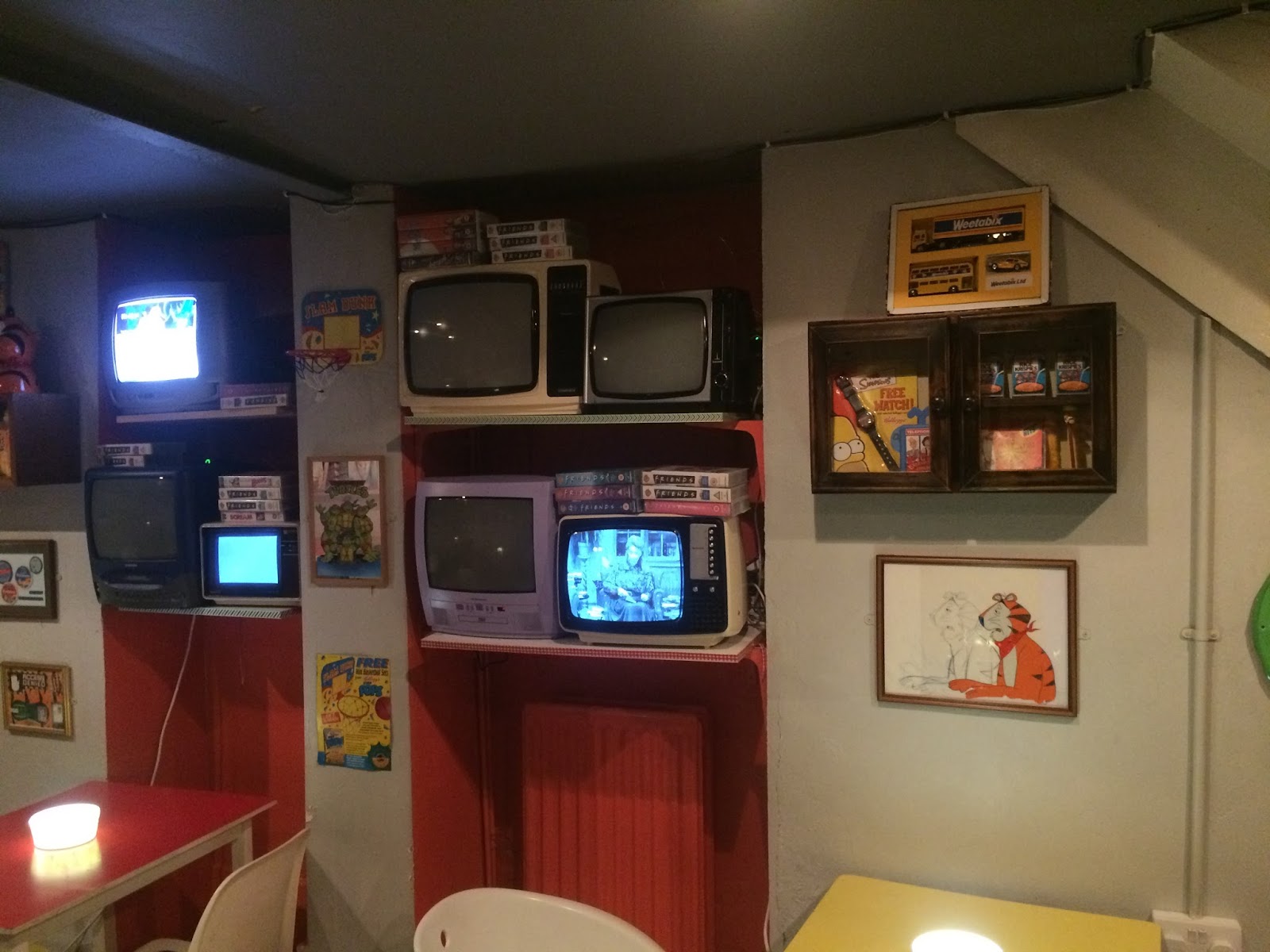 A Review A Day: Today's Review: Cereal Killer Café