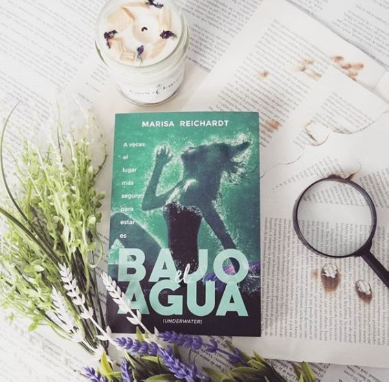Words Of Books: Bajo el agua - Marisa Reichardt