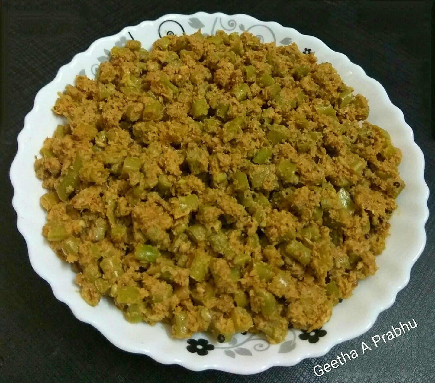 Cooking With Geetha: Alsande Sukke (Konkani Recipe) / Yard Long Beans Curry