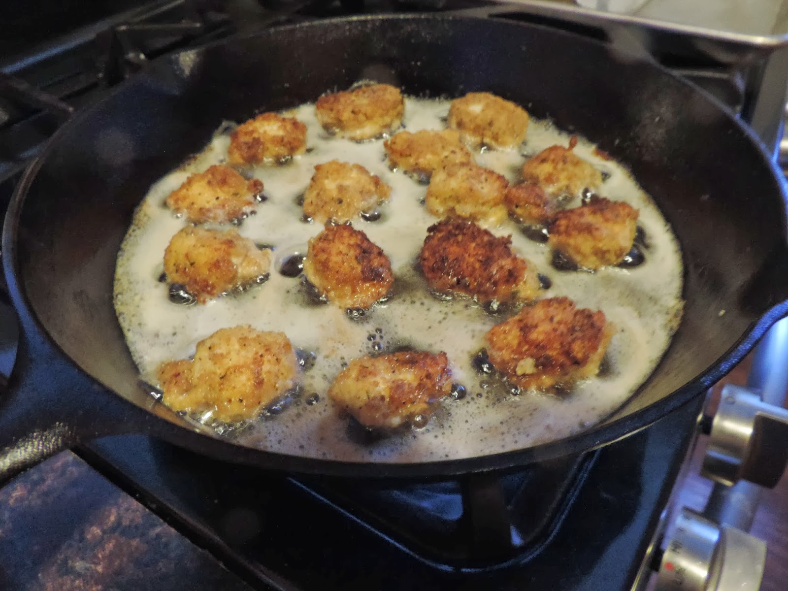 Homemade Chicken Nuggets Recipe - The Kitchen Wife