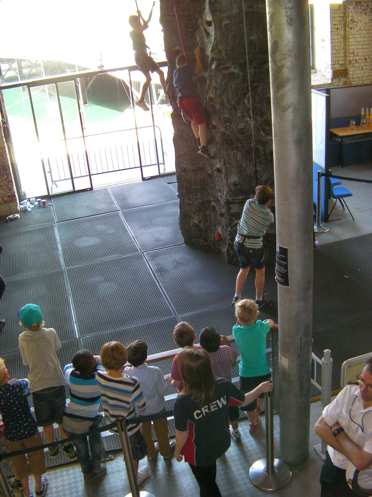 Professor Mungleton: Action Stations!