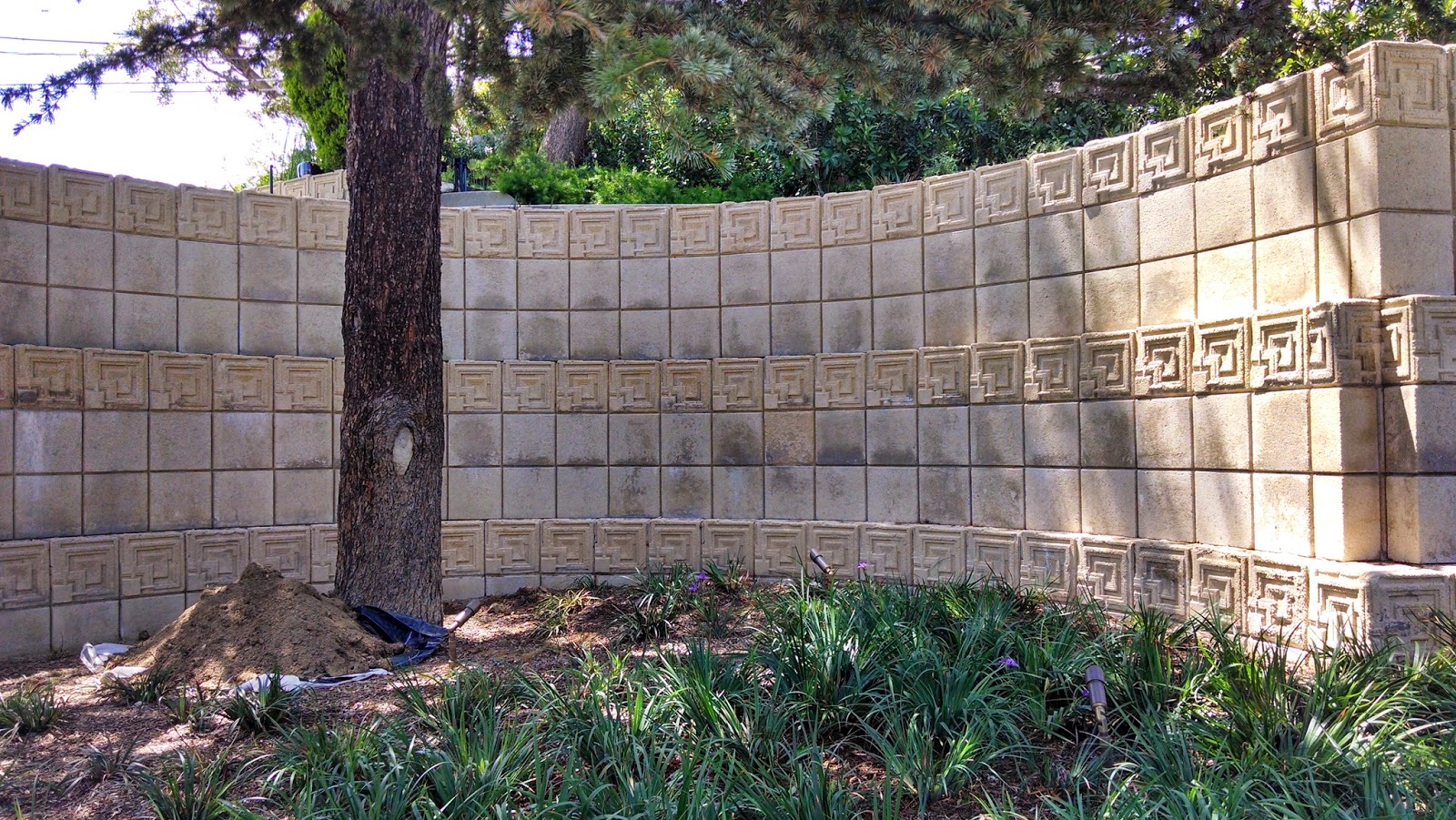 Instant House: West Coast Instant House - Wright's Textile Block Houses