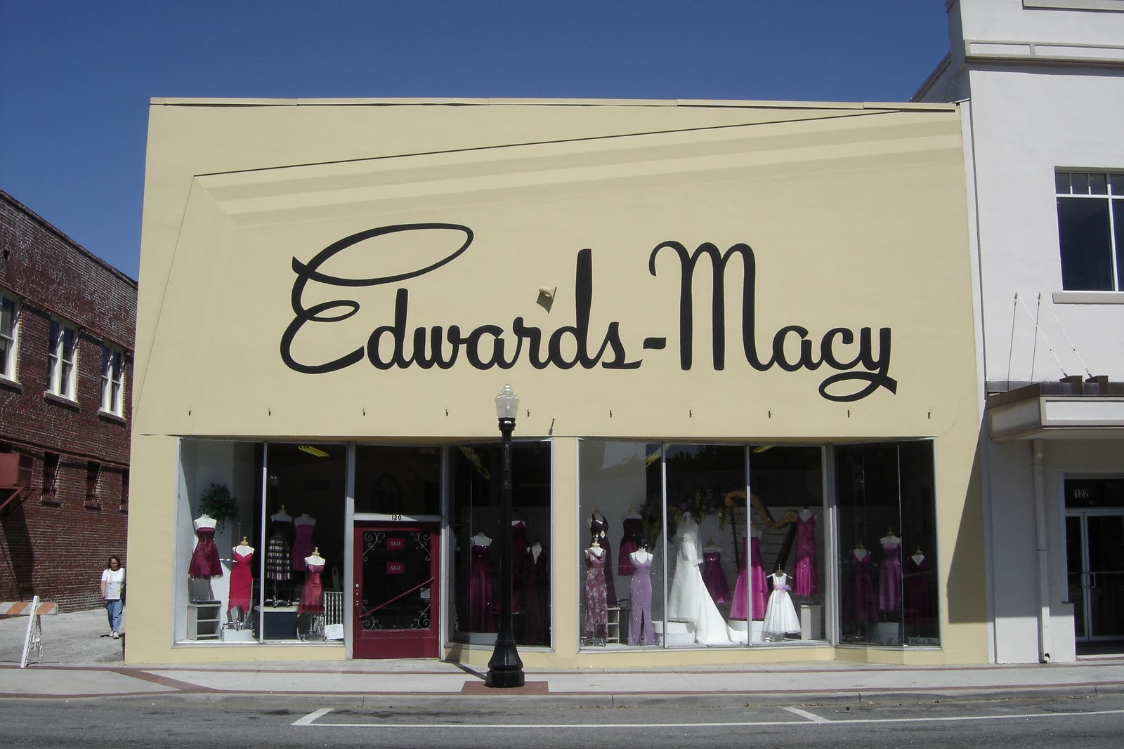 Places To Go, Buildings To See: Edwards-Macy - Lakeland, Florida