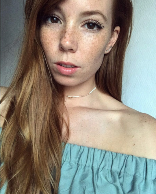 Calvin's Canadian Cave of Coolness: Model Behavior - Emily Tongeren