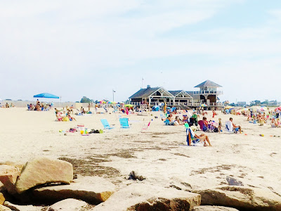 Boyett Bandwagon: Roger Wheeler State Beach