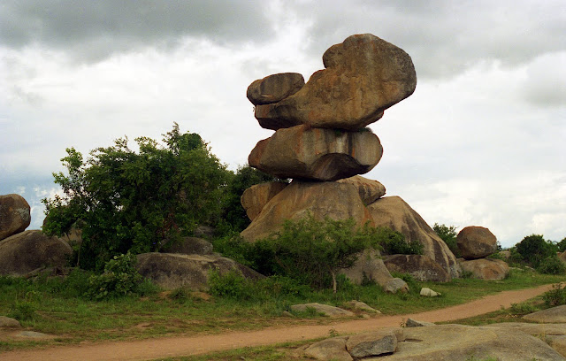 Hidden and little known places: The balancing rocks,Zimbabwe