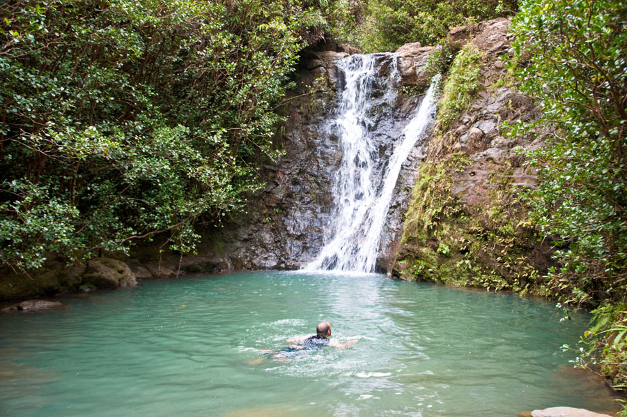 HikeOneHikeAll Hawaii: Laie 18 (Laie Falls)