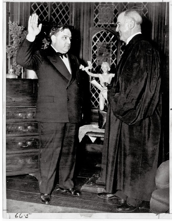 TrueNews: True News: Mayor Bill de Blasio Tale of Two Cities Fix NOW