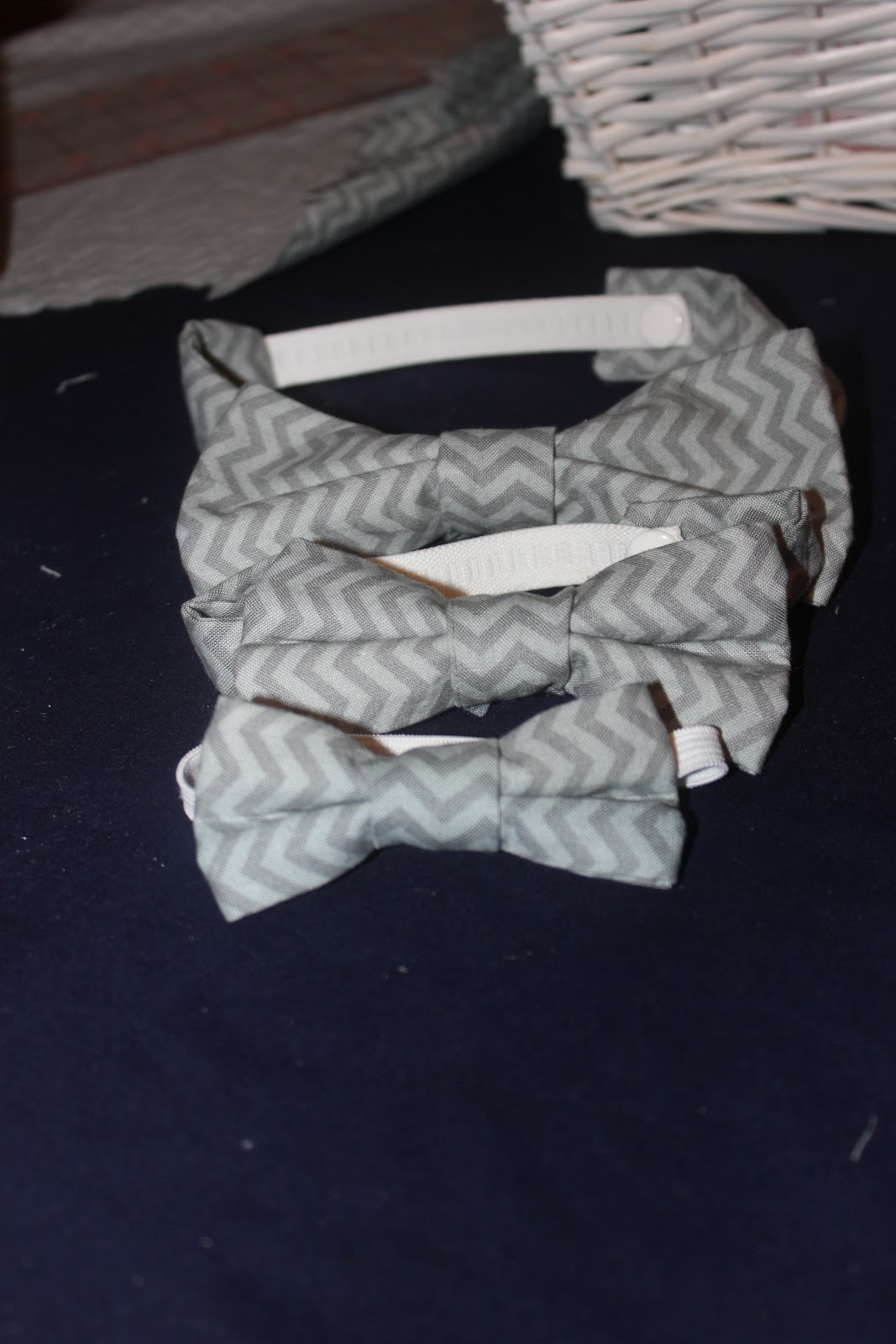 Our 5 cents: Easy little boy, infant, and adult bow tie tutorial.