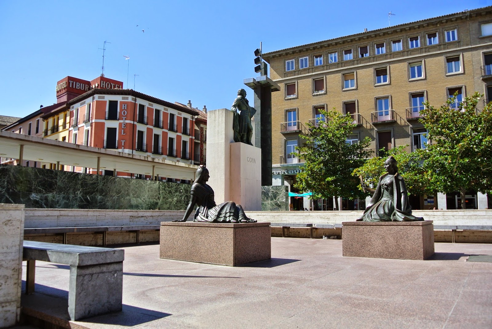 Voyages en camping car de la famille Travers: 2012 - Espagne, Saragosse ...