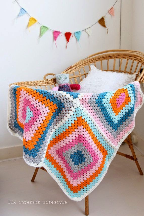 HOME & GARDEN: 80 idées pour mettre du crochet dans sa déco