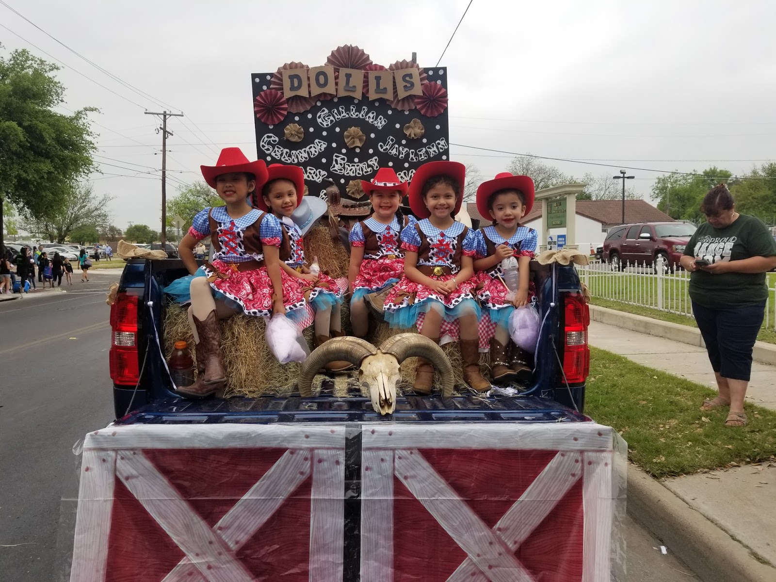 Eagle Pass ISD - iVision: Hawks Represent at International Friendship ...