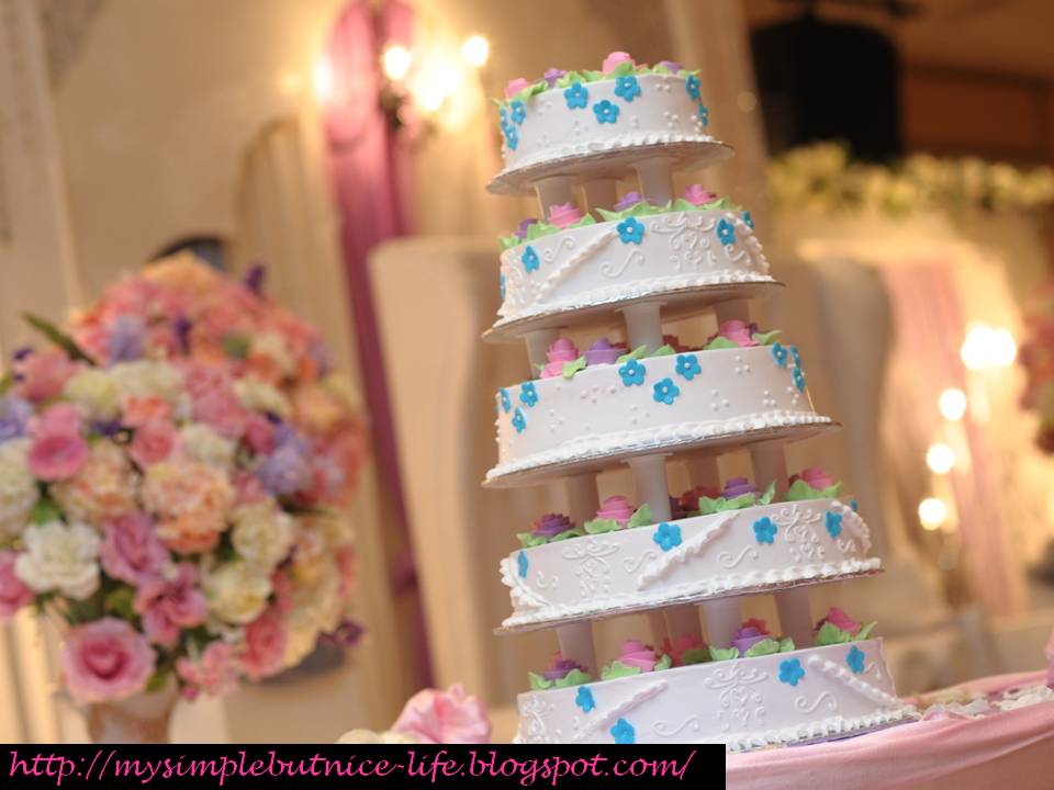 My Simple but Nice Life: My Wedding Cake review : Isabella Kek