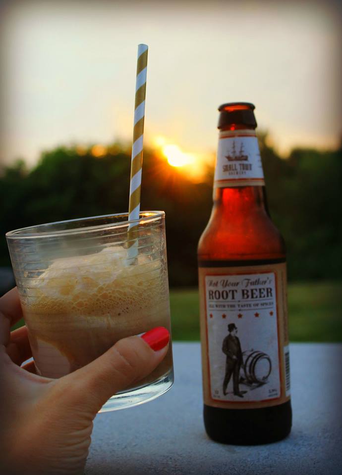 CoCo's Daughter: Root...beer? Nope. Root...CHEER!