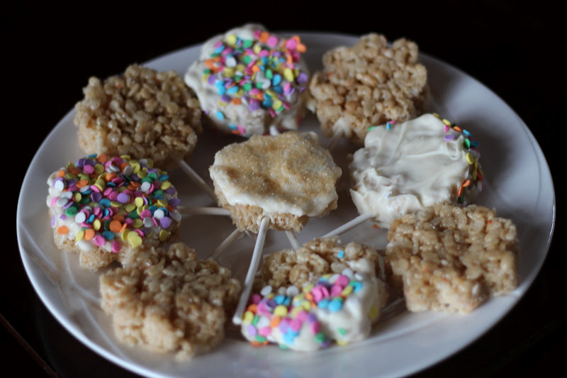 Glimmer And Grit: Cake Batter Rice Krispie Pops!
