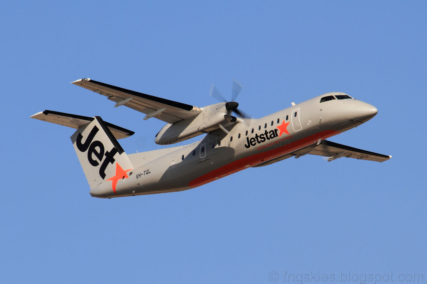 Far North Queensland Skies: Jetstar NZ Regional Dash 8 Q300 VH-TQL departs
