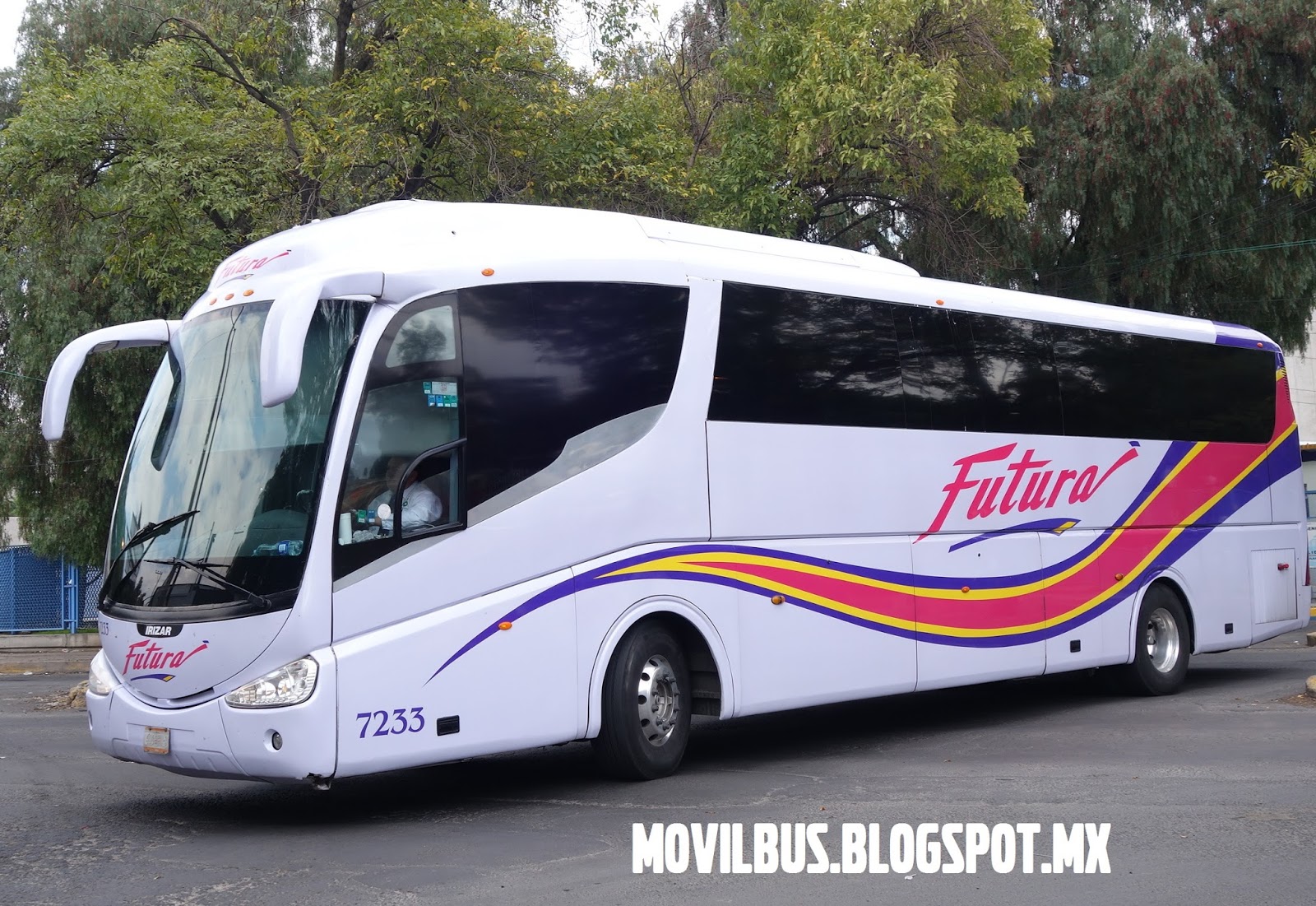 IRIZAR PB EN LA FLOTA DE FUTURA NUEVA IMAGEN.
