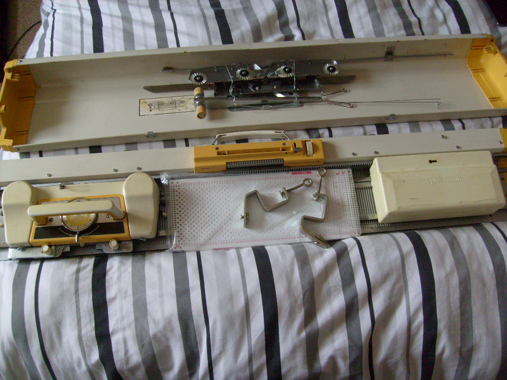 Adventures with Machine Knitting: Hague Linker and Knitmaster 321