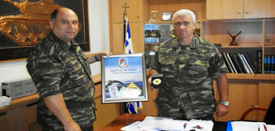 ΒΡΕΘΗΚΕ ΝΕΚΡΟΣ ΜΕΣΑ ΣΤΟ ΑΥΤΟΚΙΝΗΤΟ ΤΟΥ ΚΑΙ ΣΕ ΓΚΡΕΜΟ 50 ΜΕΤΡΩΝ Ο ...