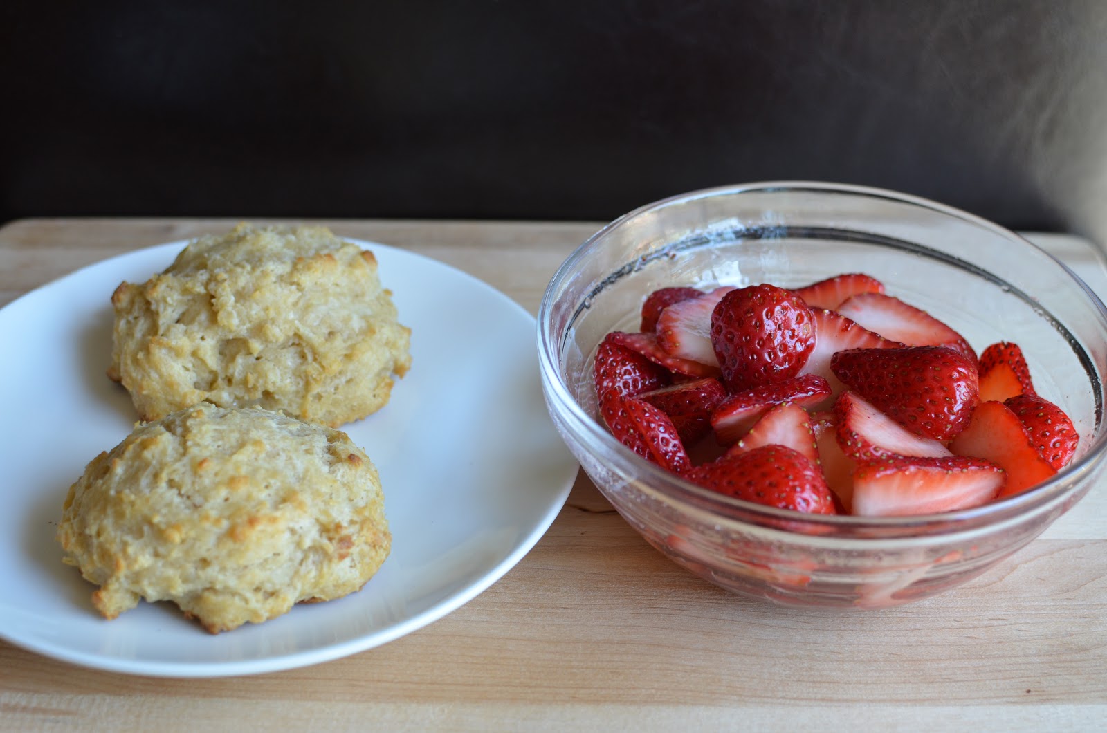 Playing with Flour: Simple strawberry shortcakes