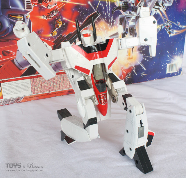 Toys and Bacon: Figure Friday: G1 Jetfire