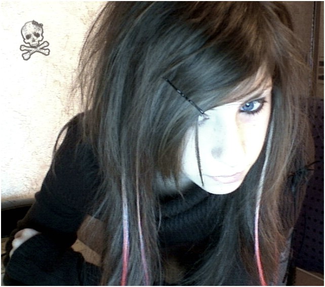 Cute Face With Long Emo Hairstyles Combine Side Swept Bangs Hair For Teen Girls Hairstyles
