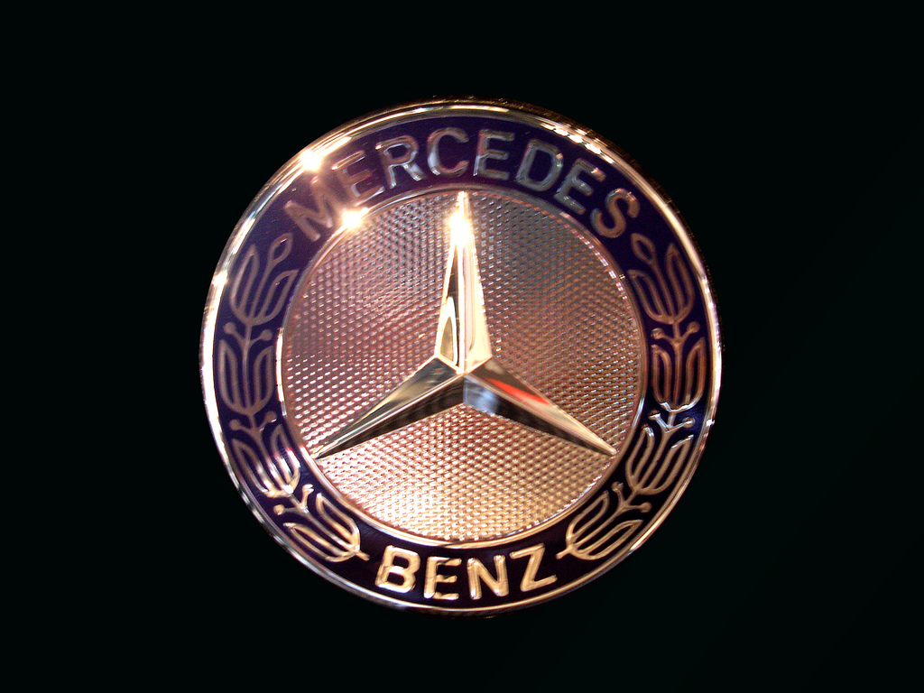 Everything About All Logos: Mercedes Benz Logo Pictures