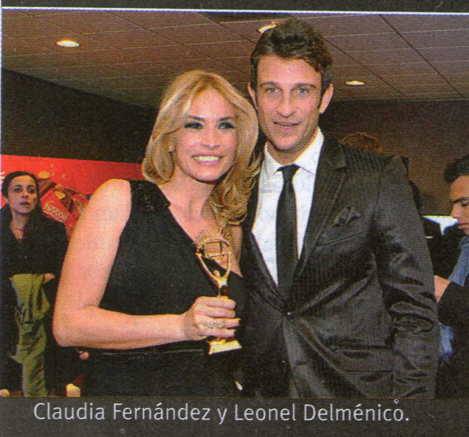 *CLAUDIA FERNANDEZ*: CLAUDIA FERNÁNDEZ TUVO UNA NOCHE PARA EL RECUERDO