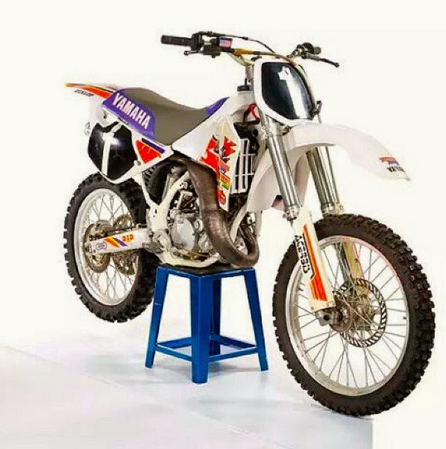 Daily Moto: 1992 Jeff Emig Factory Yamaha YZ125