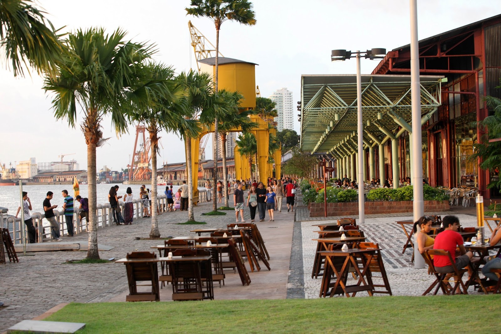 Turismo Paraense: Estação das Docas comemora 13 anos de turismo e cultura