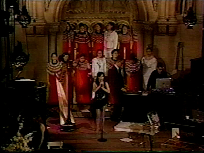 DARK CIRCLE ROOM: RE-UPLOAD: Bjork - Riverside Church, New York, NY ...