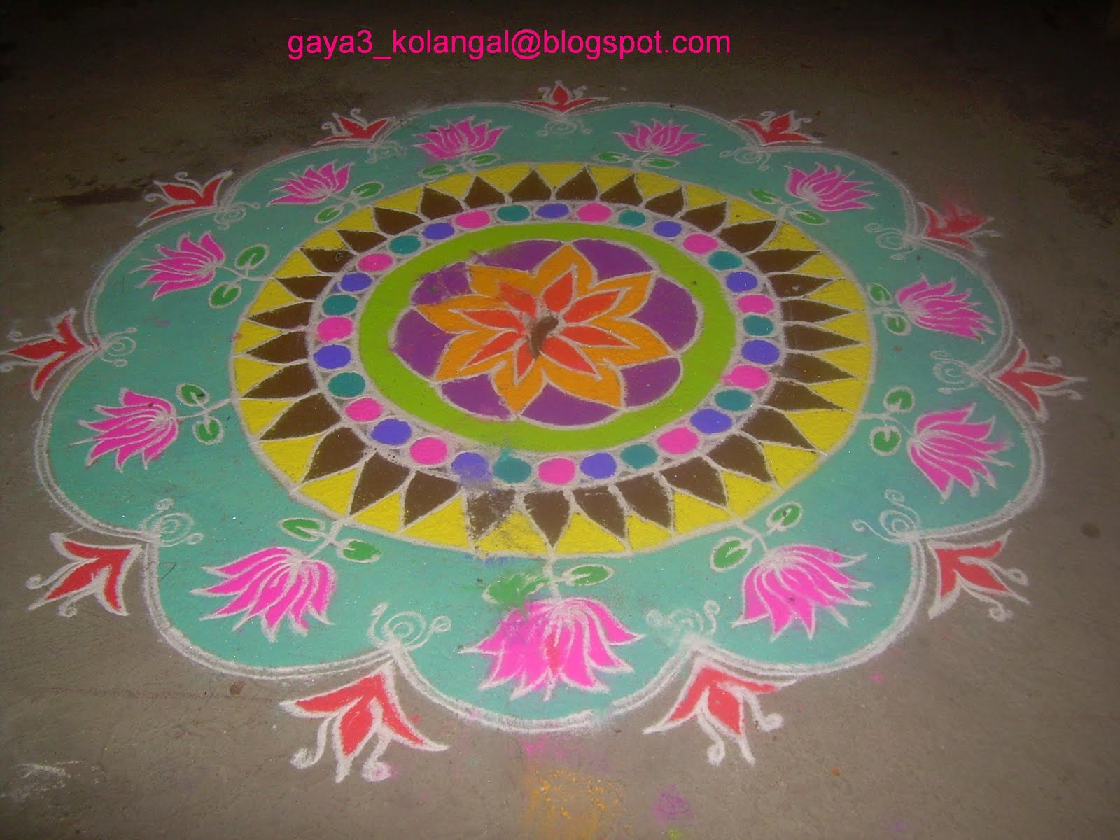COLOURFUL KOLANGAL: Rangoli