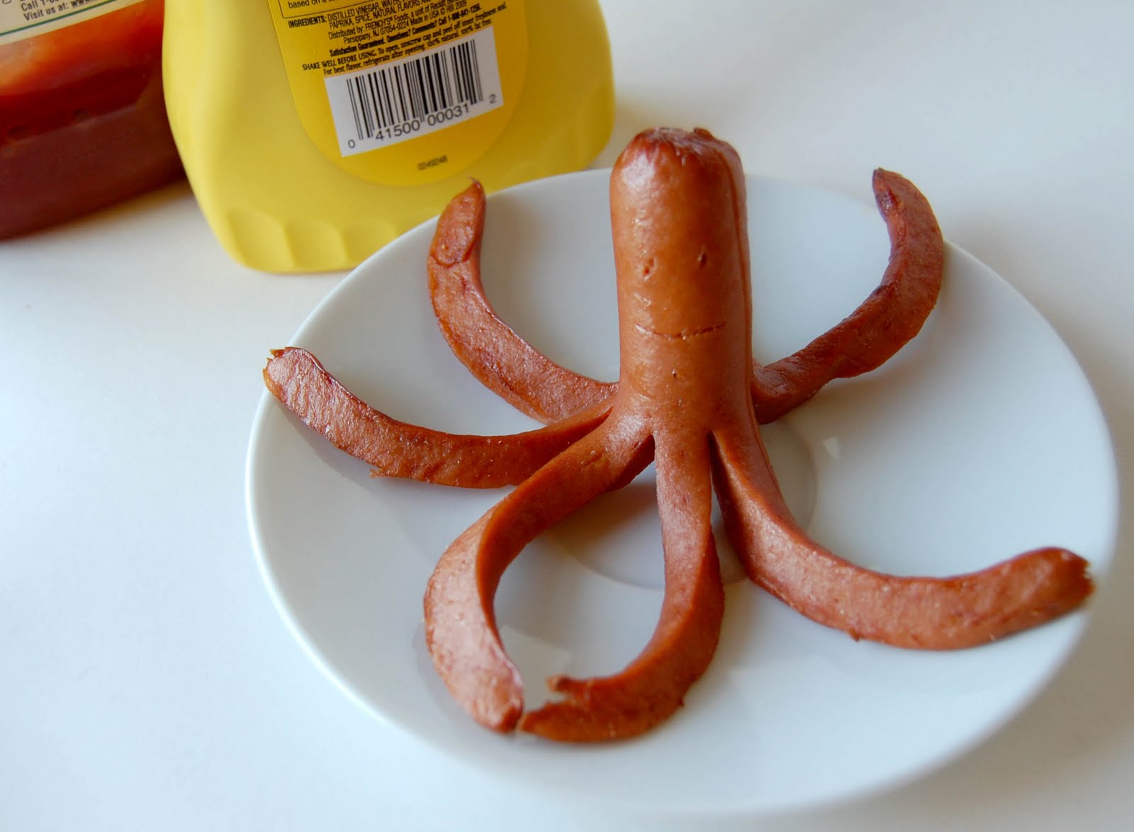 The Craftinomicon: Friday Food Craft: Hotdogtopus!