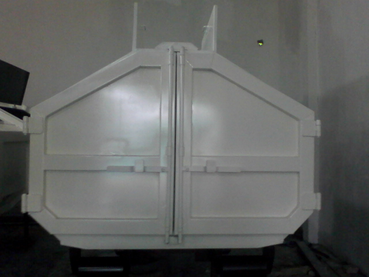 WANACO caroserie: Arm Roll dan Container Sampah