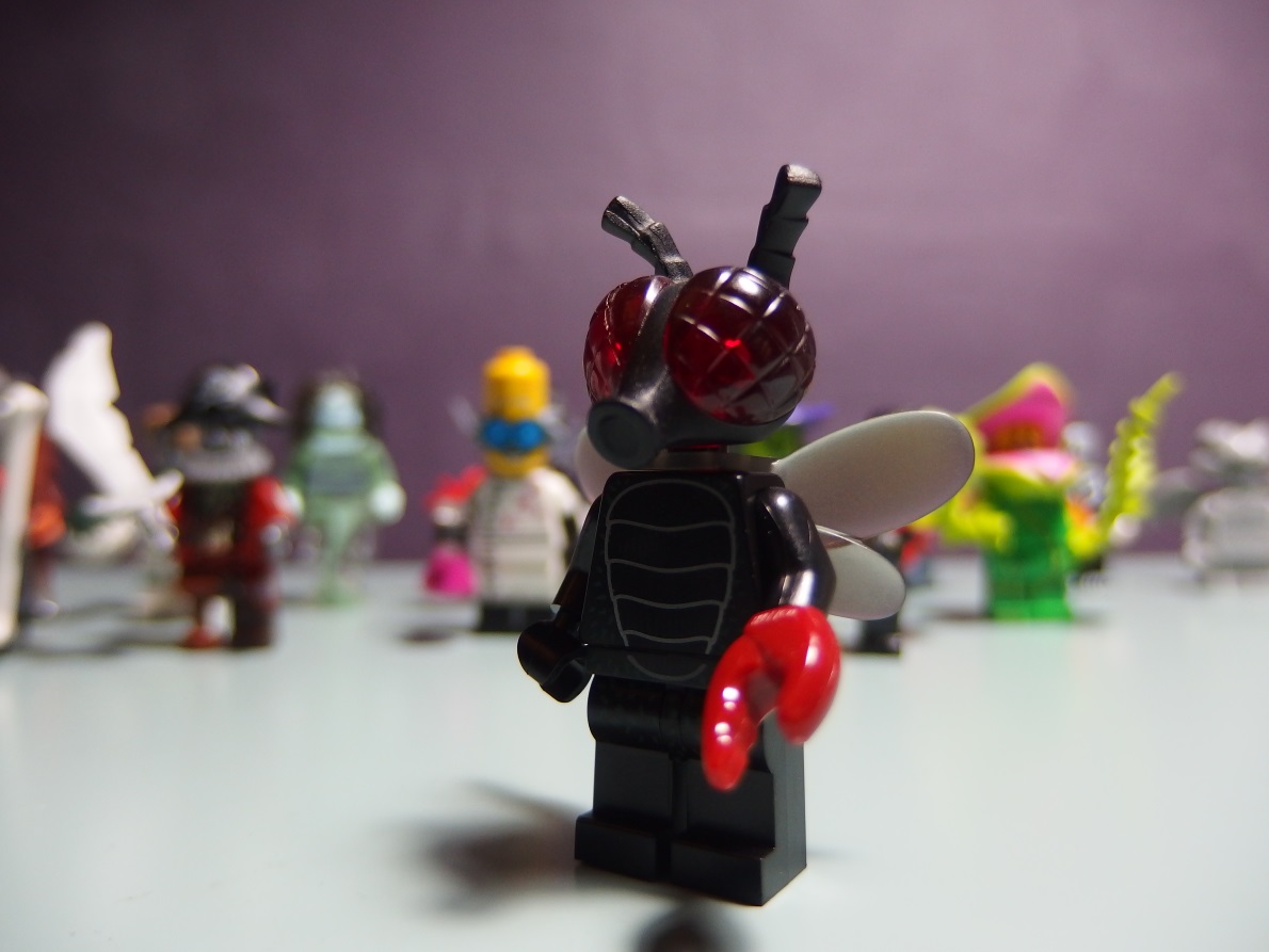 Minifigure Series 14 (Monsters) Review | Brickin' Awesome
