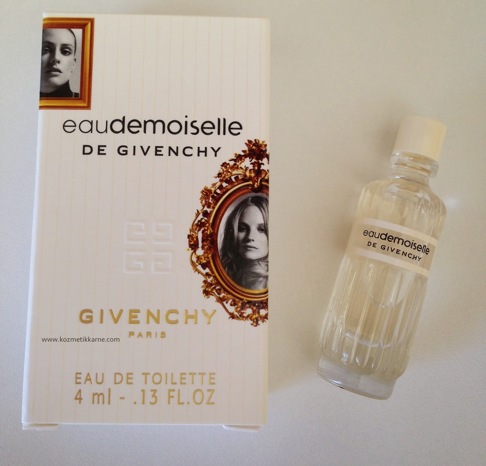 kozmetikkarne: GIVENCHY WOMEN MINI PARFUM SET 2