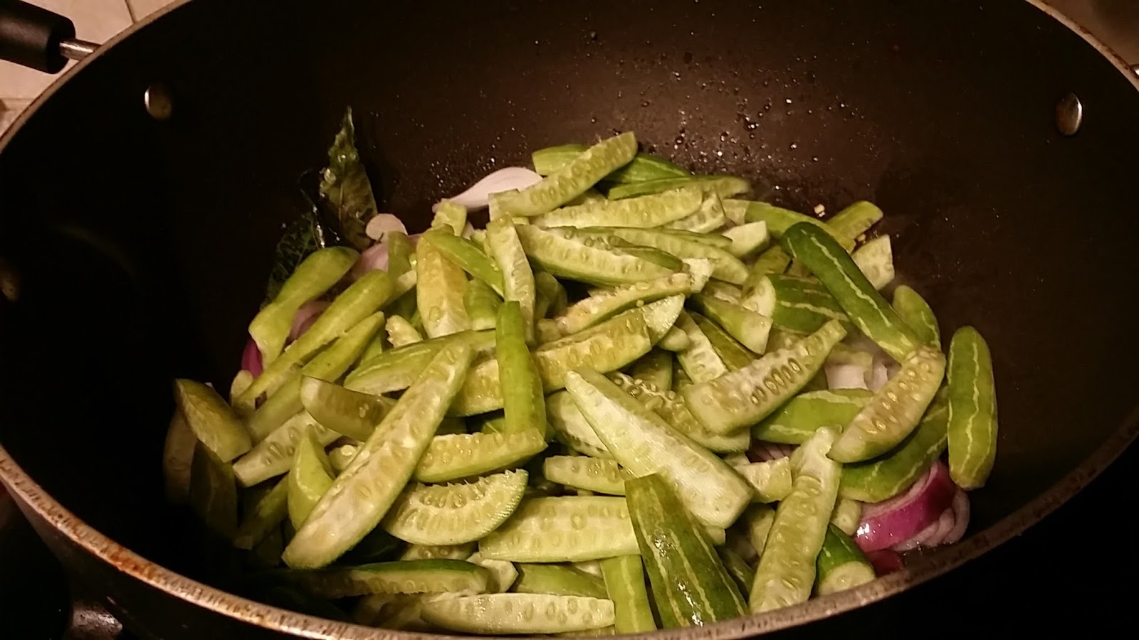 A Gourmet Meal: TINDORE/ TENDLI/ TONDII/ IVY GOURD SABZI