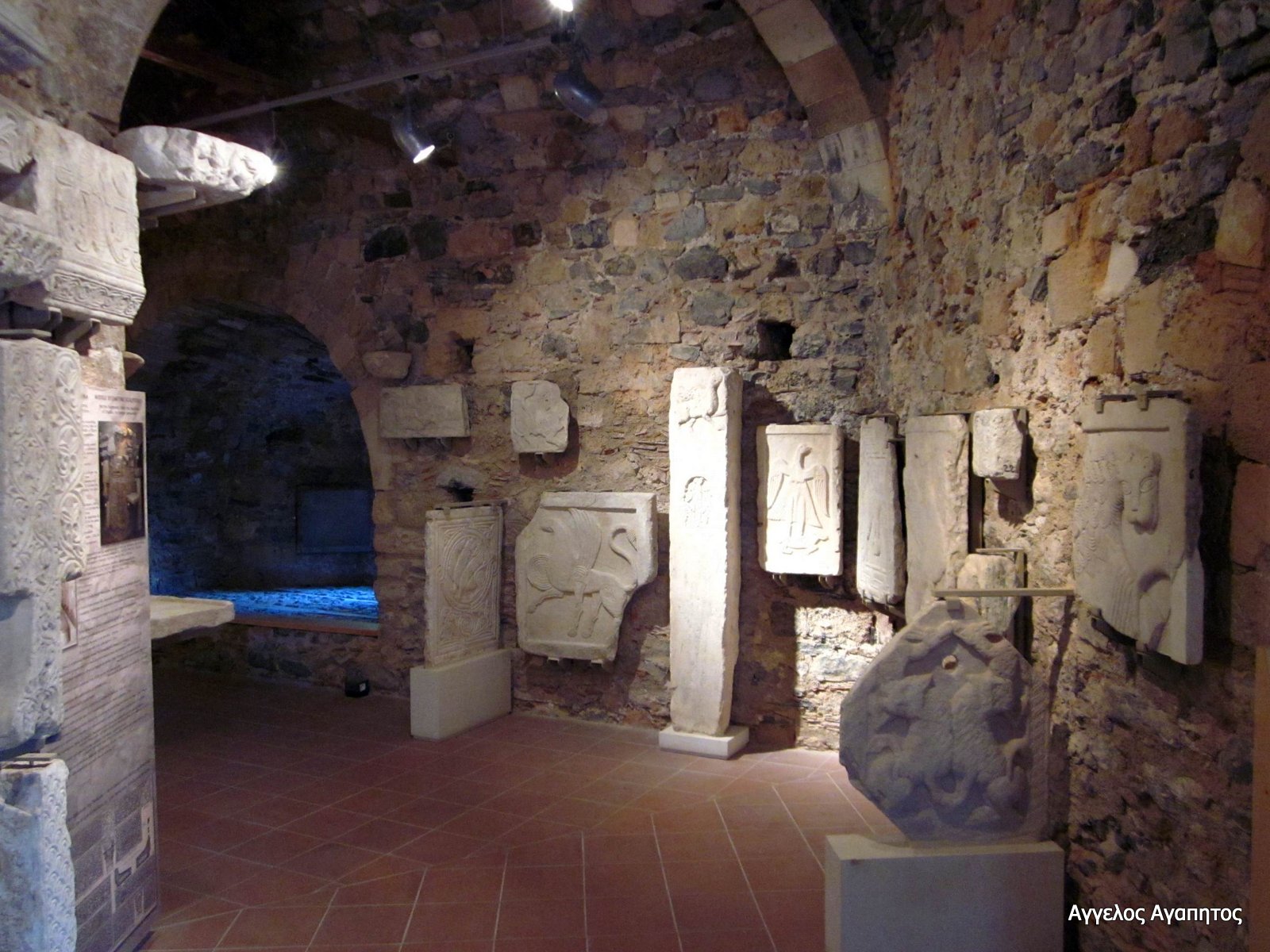 Evia halkida blog spot(elias thalassis): Η Σιωπη των αιωνων:Καστρο ...