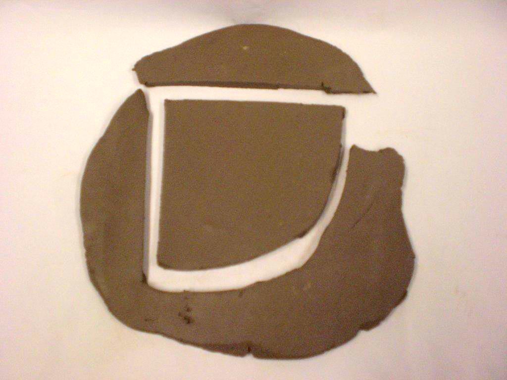 Oogly: Witch's Hat Made from Clay