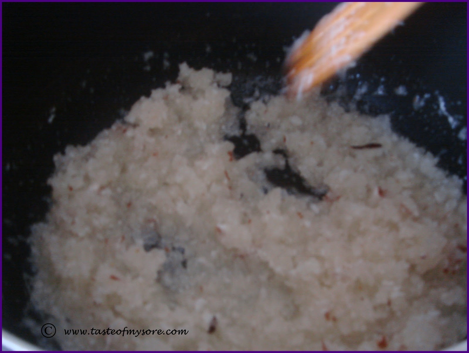 Taste of Mysore: Kobbari Mithai/Coconut Burfi