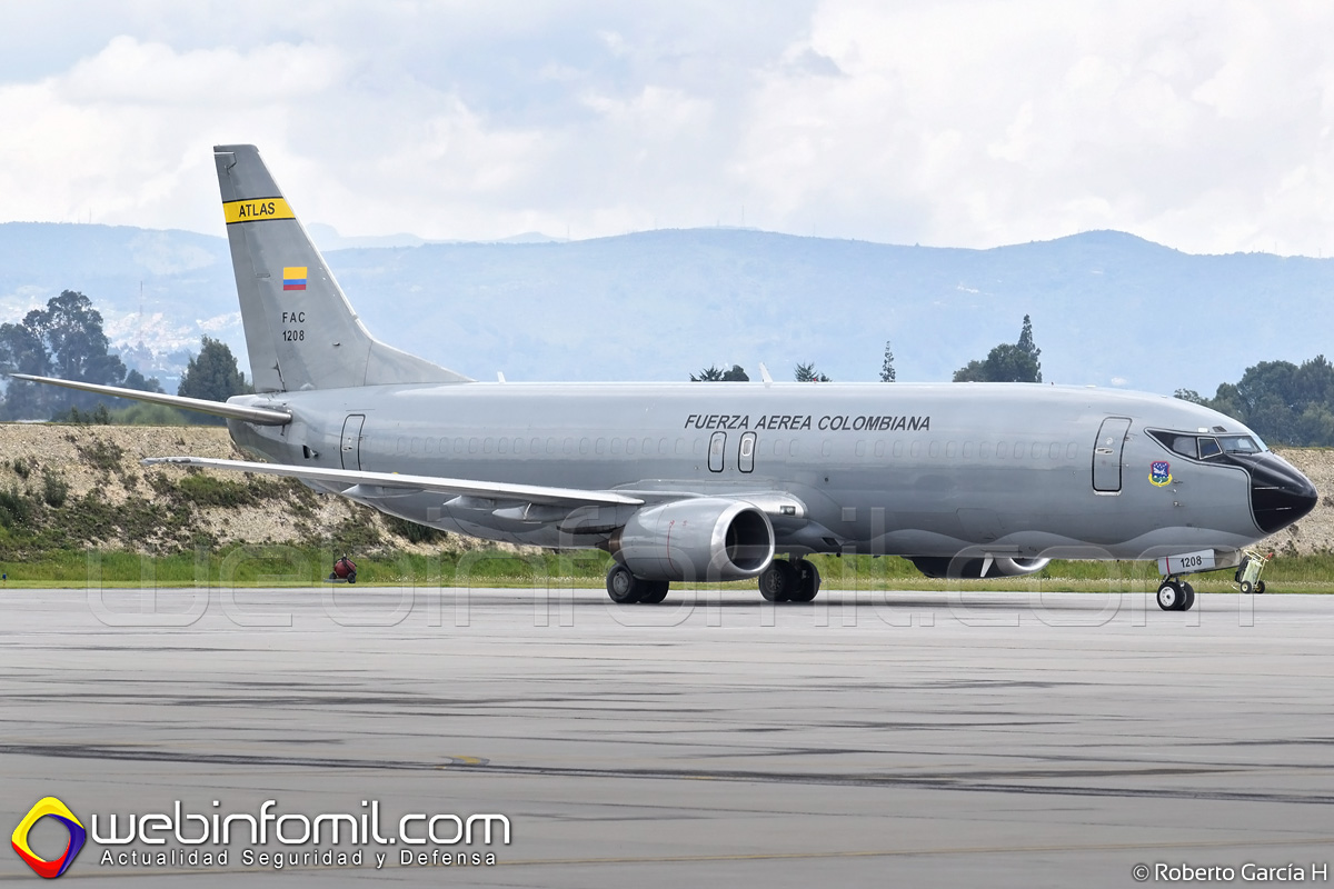 Fuerza Aérea Colombiana transporta profesionales del ICBF para ...