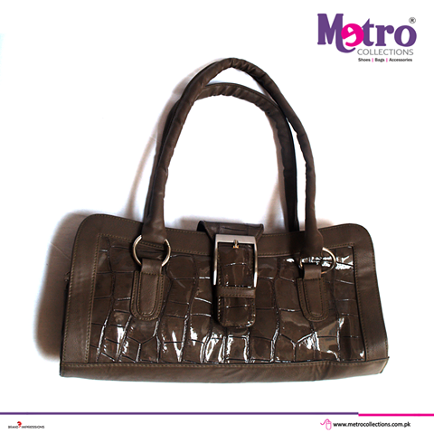 Metro Stylish Bags Collection | Fingerprints on the wardrobe