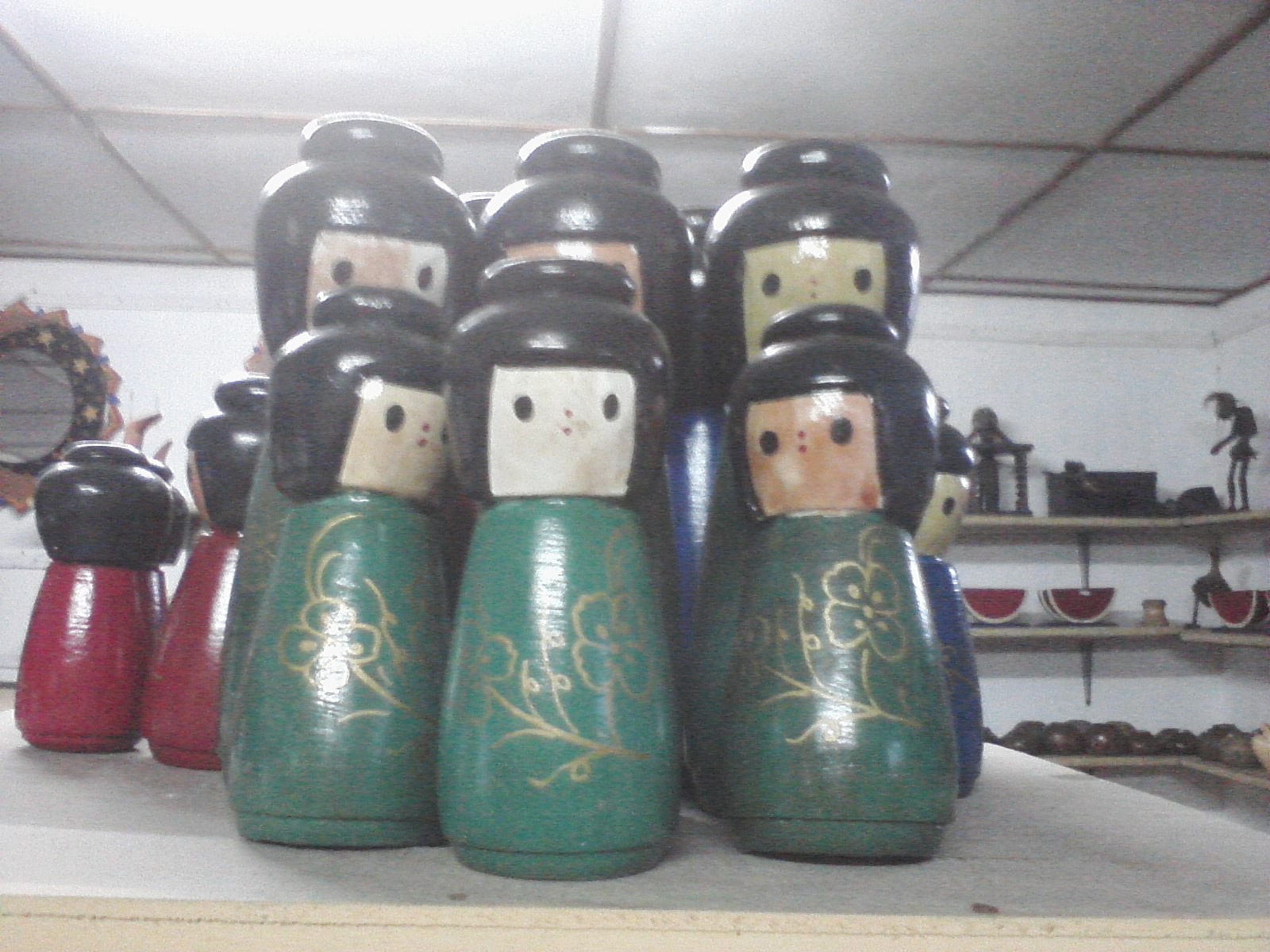 Rostina Handycraft Productions: Boneka Kayu Unique