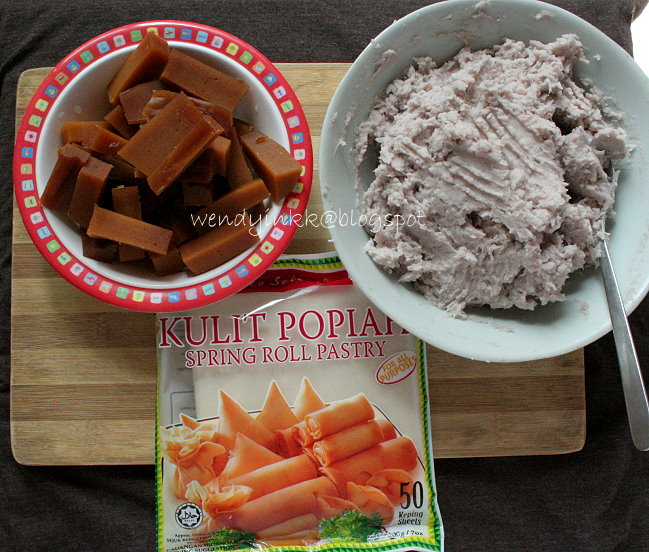 Table for 2.... or more: Nian Gao Taro Rolls - CNY Week #3