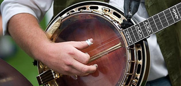 The Story of the Banjo, A Comeback For The Ages - Rusty Knuckles ...