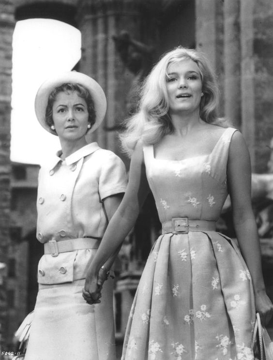 Ronin's Fortress: Yvette Mimieux